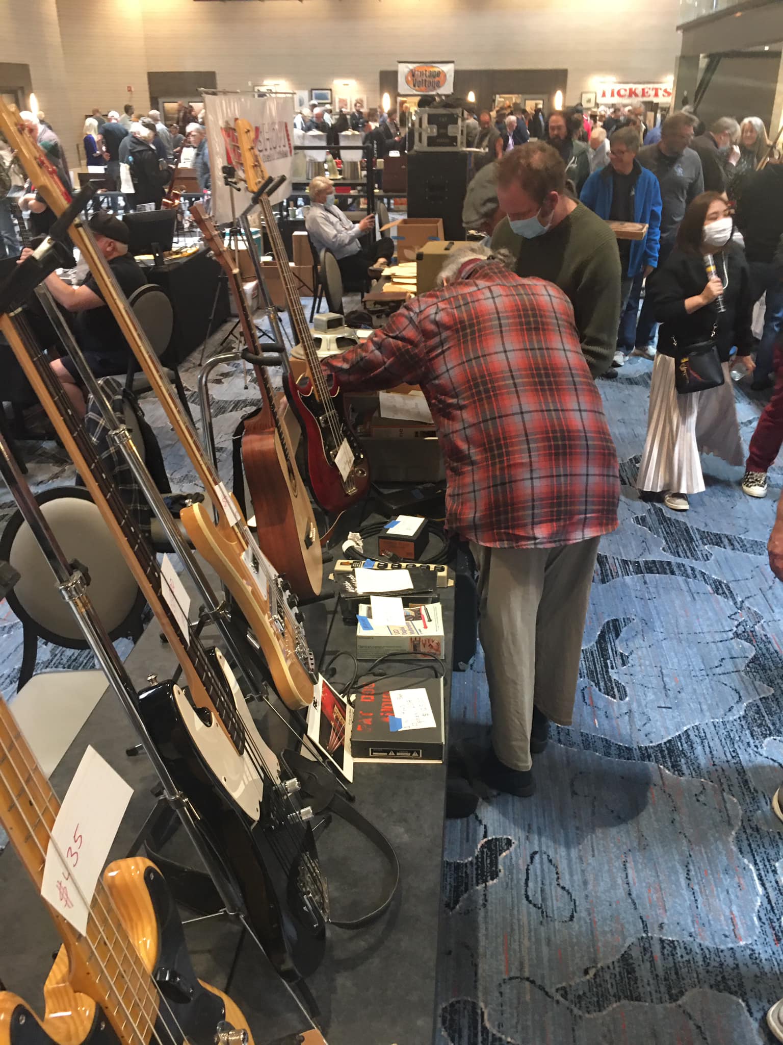 Vintage Voltage, Guitar Show, Radio Collectors Show Expo - Vendors ...